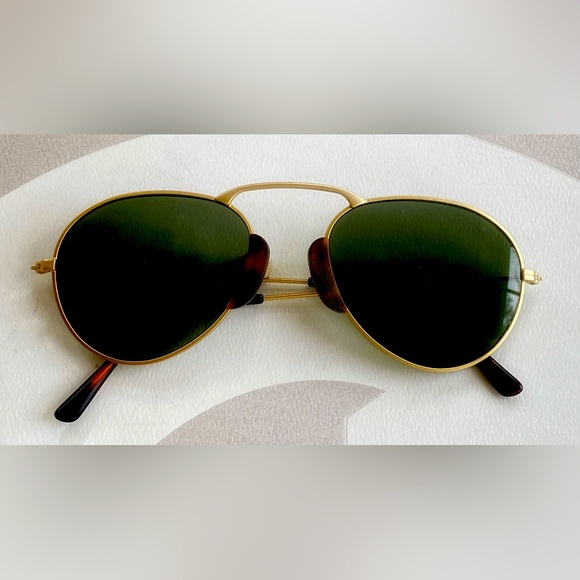 LGR | Accessories | Lgr Agadir Brushed Gold Sunglasses Preowned | Poshmark